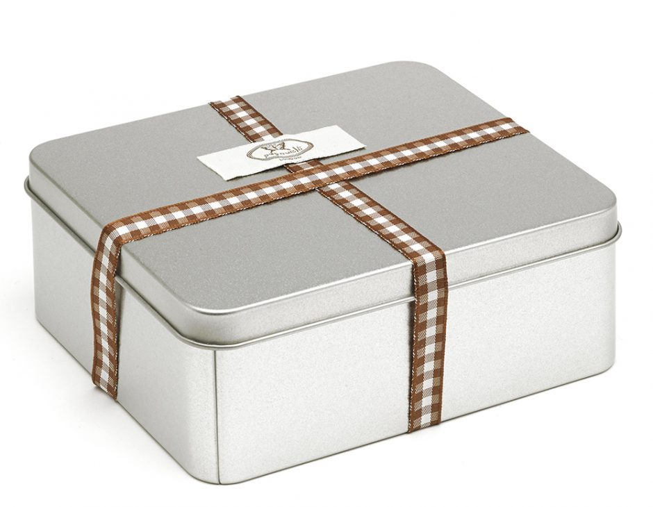 TIN OF BOWS | Papouelli