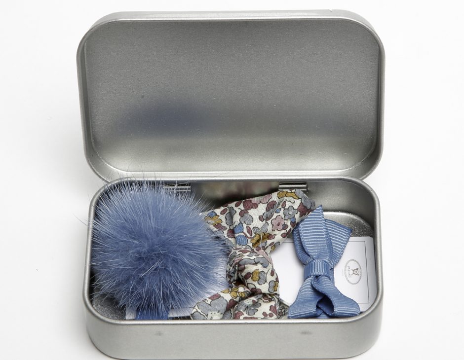 TIN OF BOWS | Papouelli