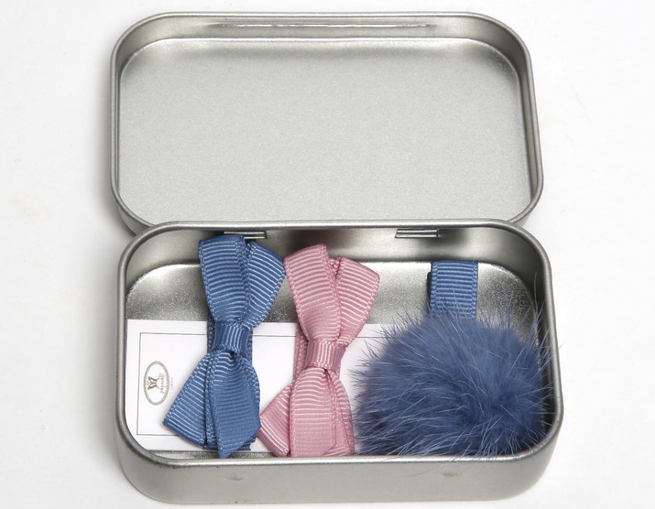 TIN OF BOWS | Papouelli